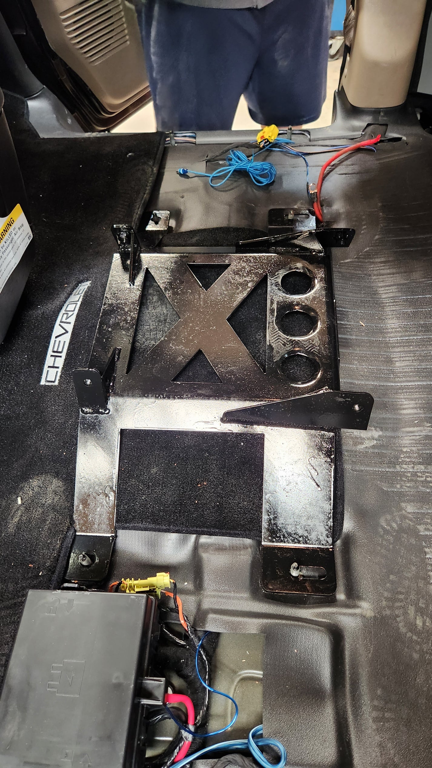 '22 chevy express center console bracket – Turn 5 Fabrication